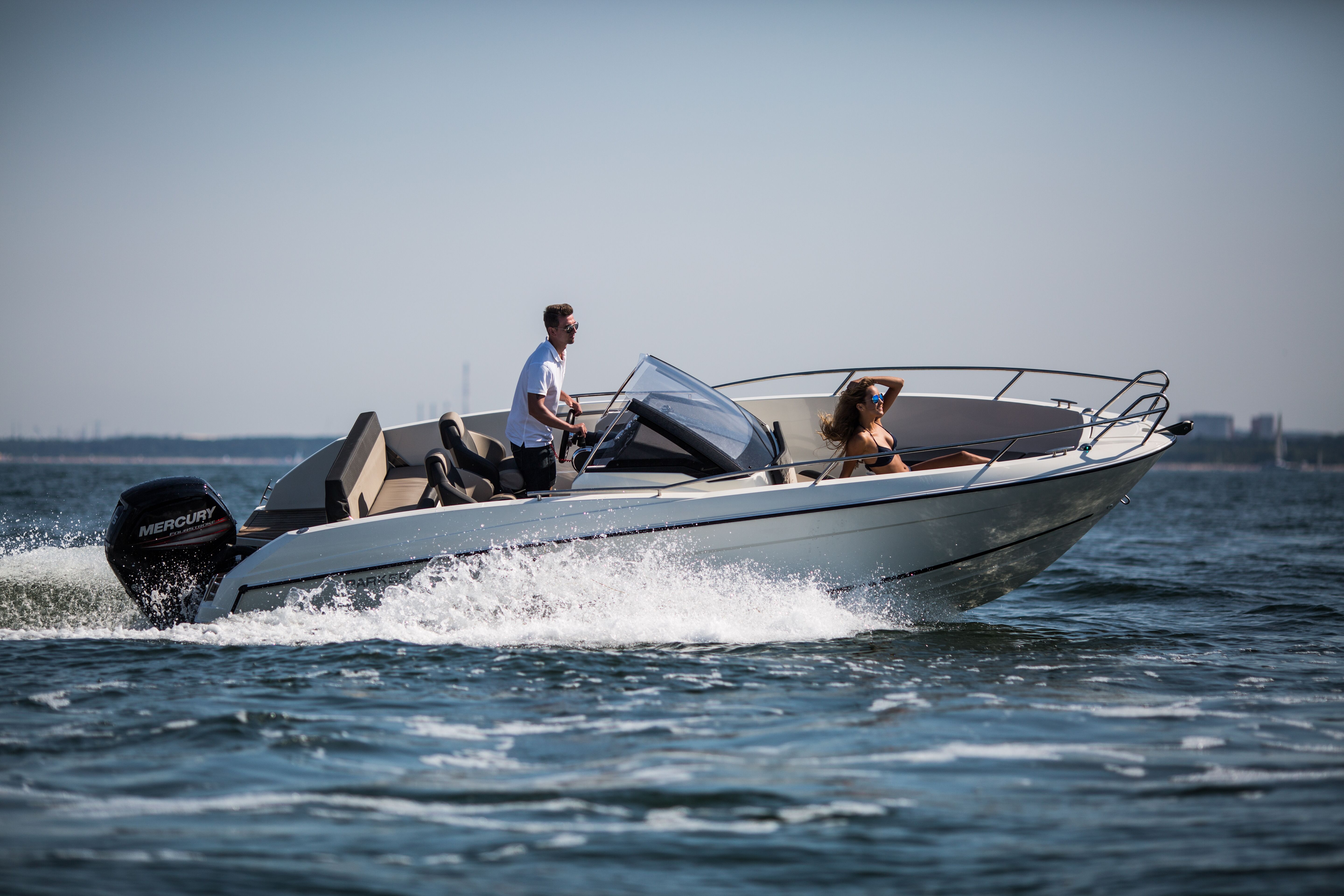 Lodě, motory a přívěsy skladem - Wavy boats s.r.o.